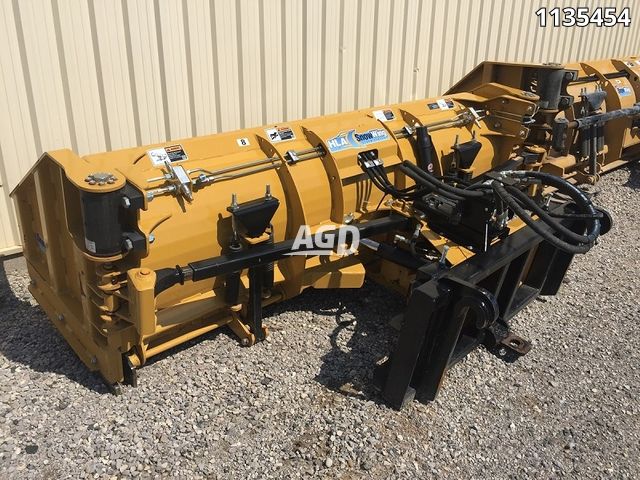 New 2019 Horst Welding SB3200WEF813 Snow Blade | AgDealer