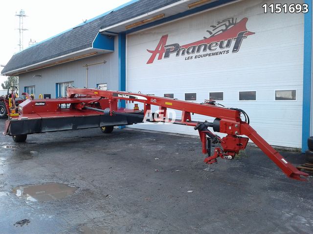 Used 2010 New Holland 1442 Disc Mower Conditioner | AgDealer