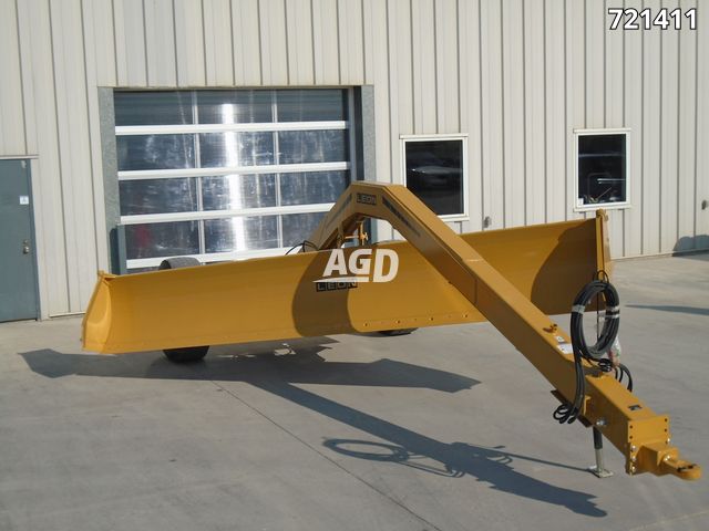 New 2022 Leon GZ425 Scraper - Pull Type | AgDealer