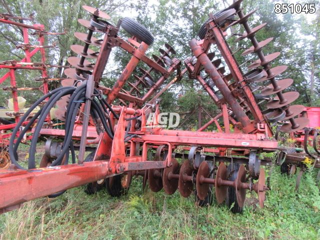 Used White 271 Disc | AgDealer