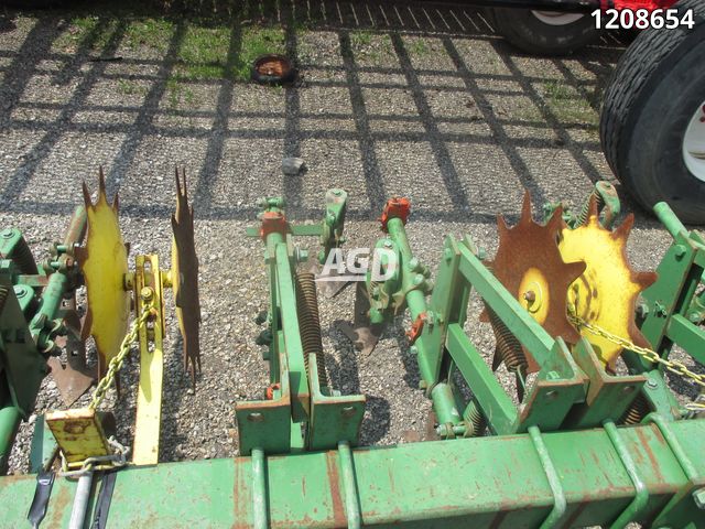 Used John Deere 3PTH Row Crop Cultivator | AgDealer