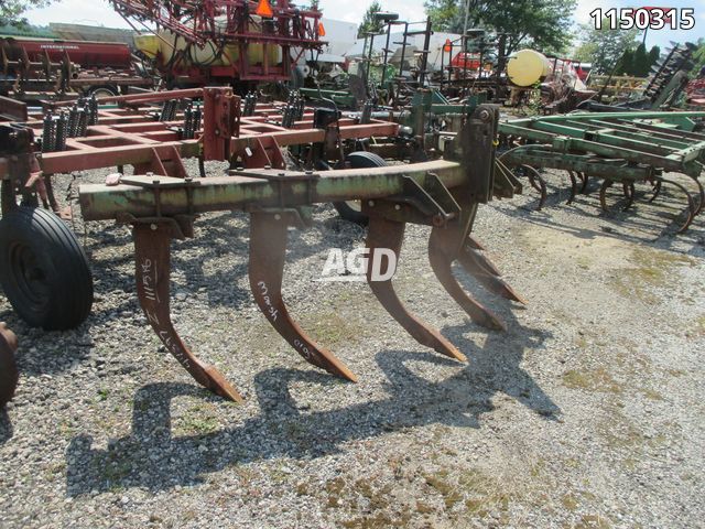 Used John Deere 900 Ripper | AgDealer