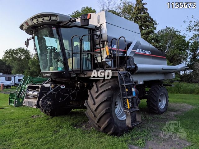 Used 2004 Gleaner R65 Combine | AgDealer