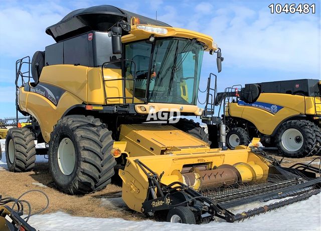 New Holland CR960 Farm Equipment For Sale in Canada & USA | AgDealer