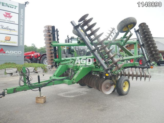 Used John Deere 630 Disc | AgDealer