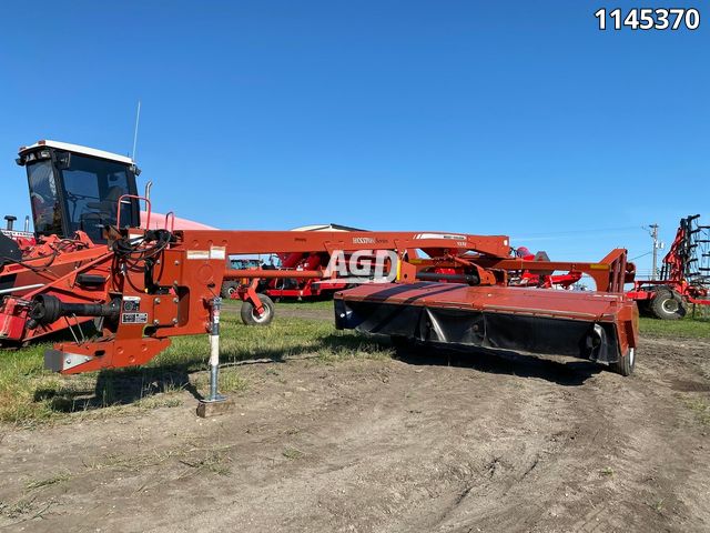 Used 2008 Massey Ferguson 1372 Disc Mower Conditioner | AgDealer