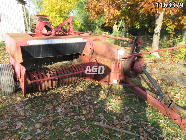 Used Massey Ferguson 124 Square Baler - Small | AgDealer