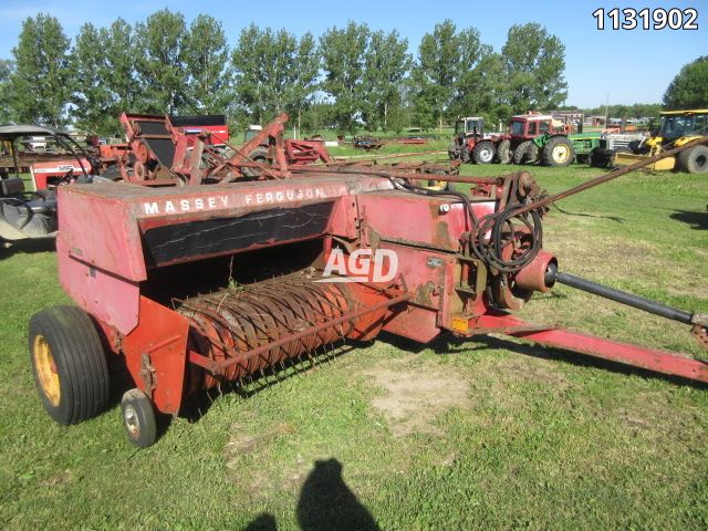 Used Massey Ferguson 124 Square Baler - Small | AgDealer