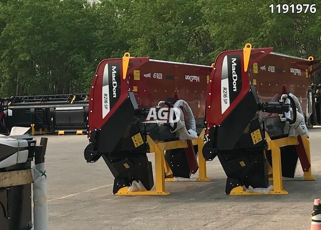 New 2022 MacDon R216 Header - Rotary | AgDealer