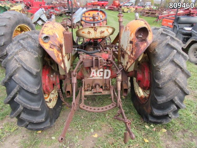 Used 1966 Cockshutt 1250 Tractor | AgDealer
