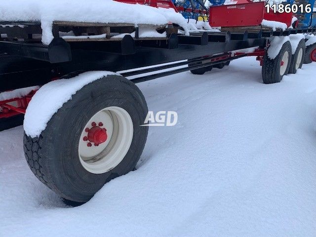 New 2022 Horst Welding 365 Bale Wagon | AgDealer