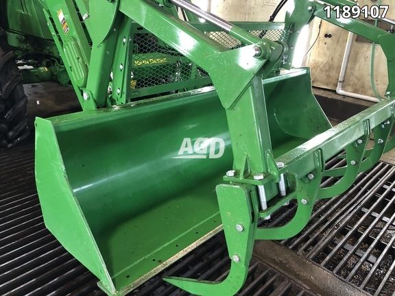 Used 2022 John Deere GLOBAL HD BUCKET/GRAPPLE Tractor | AgDealer