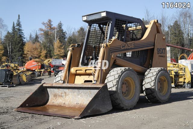Used Case 95XT Skid Steer | AgDealer