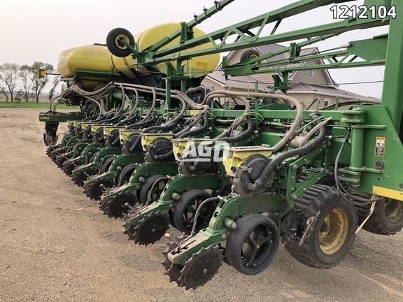 Used 2017 John Deere DB60 Planter | AgDealer