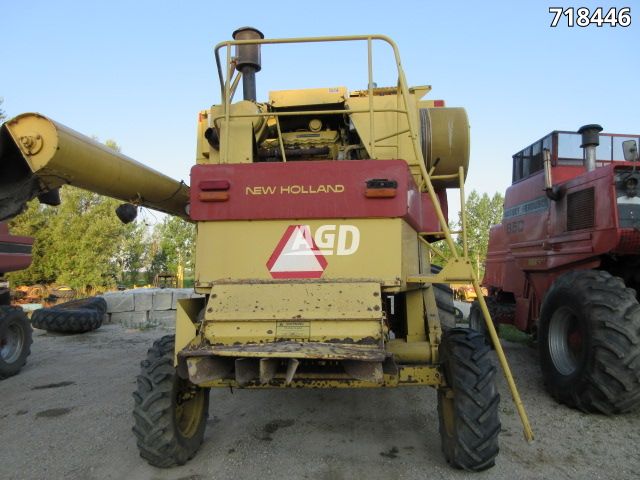 Used New Holland TR86 Combine | AgDealer