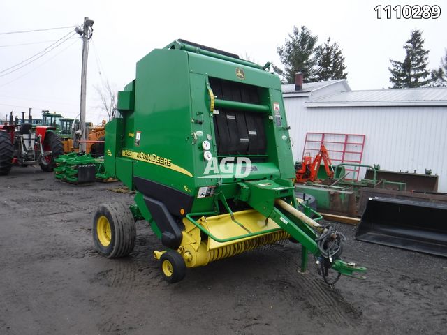 Used John Deere 582 Round Baler | AgDealer