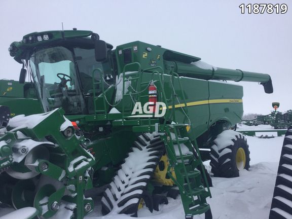 Used 2022 John Deere S780 Combine | AgDealer