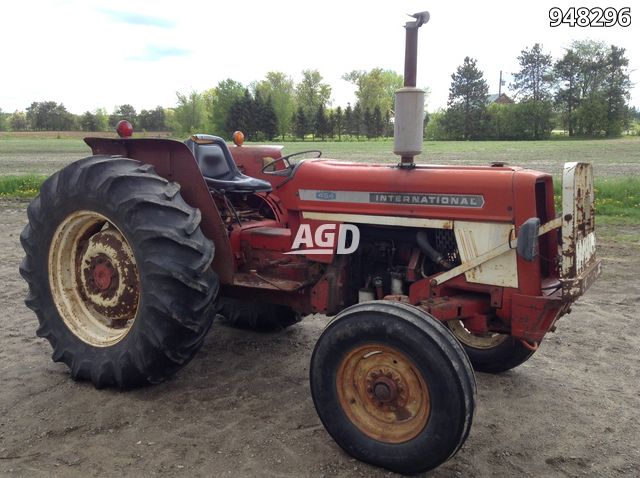 International Harvester 454 40 HP to 99 HP Tractors For Sale in Canada ...