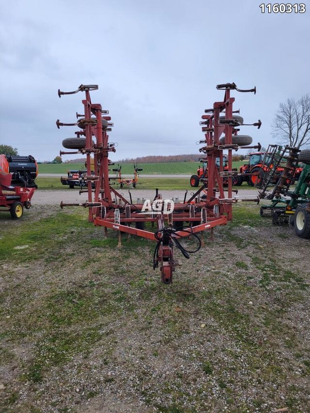 Used Wil-Rich 24FT Cultivator | AgDealer