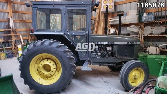 Used 1992 John Deere 2555 Tractor | AgDealer