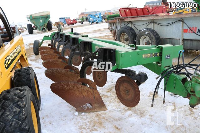 Used John Deere 2700 Plow | AgDealer