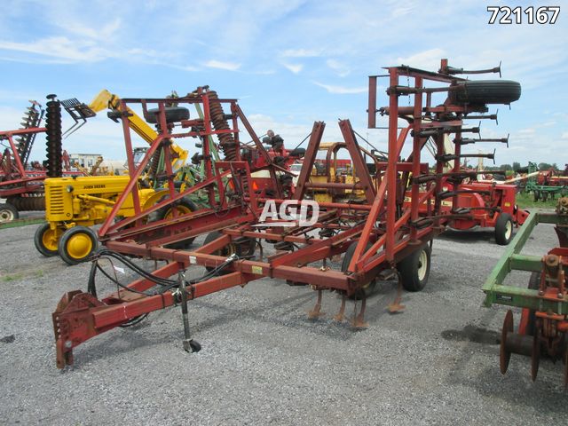 Used International Harvester 45 Cultivator | AgDealer