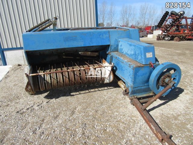 Used Ford 530 Square Baler - Small | AgDealer