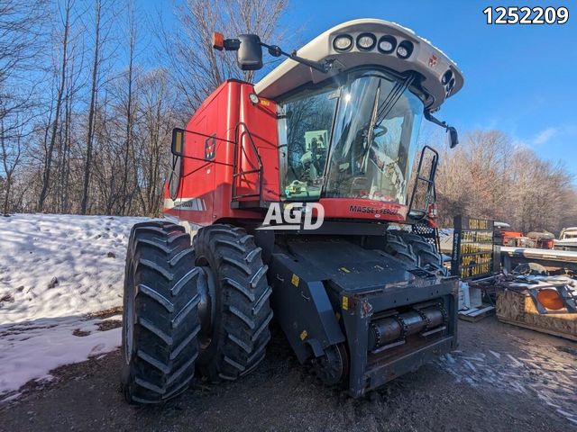 Used 2010 Massey Ferguson 9795 Combine | AgDealer