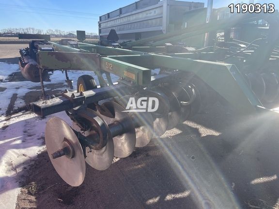 Used 2001 John Deere 512 Disc Ripper | AgDealer