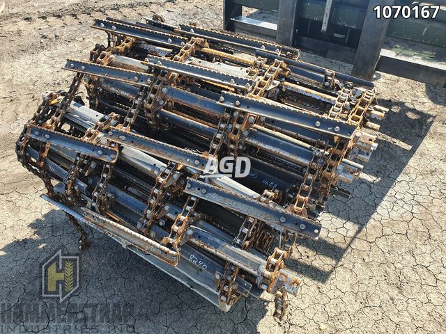 Usagé Case IH 8240 Feeder House Chains pièces - neuves et usagées ...