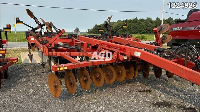 Used Case IH ECOLO-TIGER 730B Disc Ripper | AgDealer