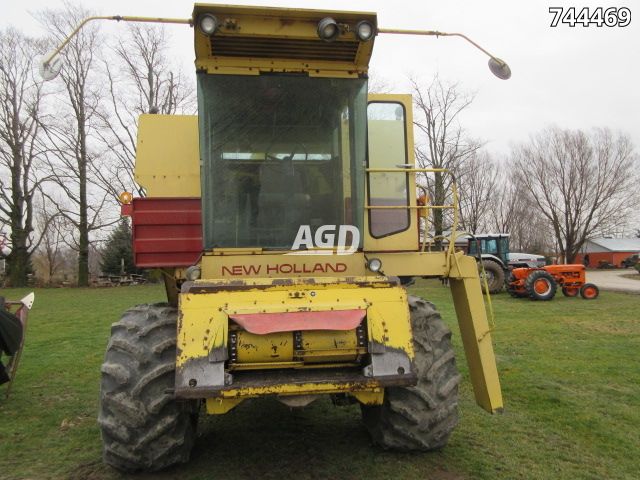 Used 1980 New Holland TR85 Combine | AgDealer