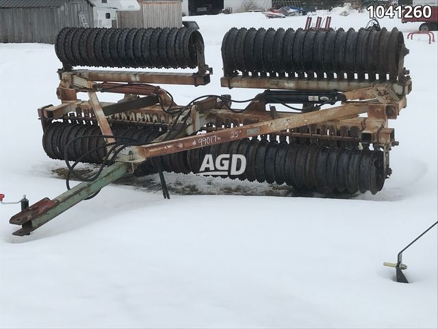 Used Farmhand WP25 Packer | AgDealer