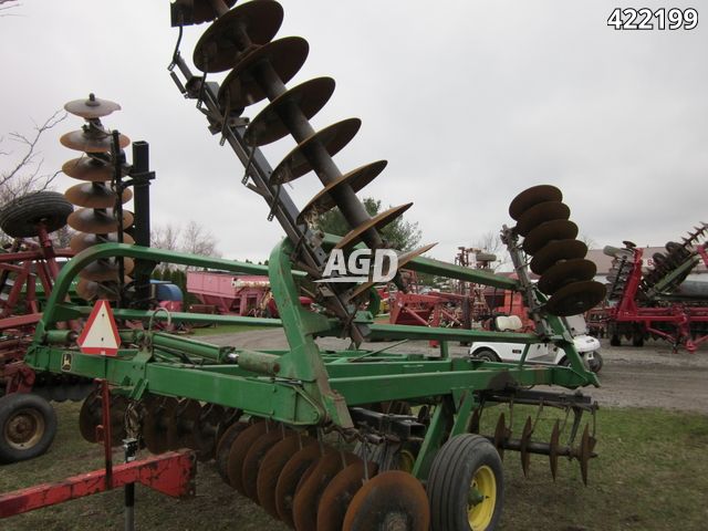 Used John Deere 230 Disc | AgDealer