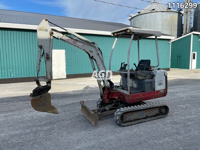 Used 2005 Takeuchi TB016 Excavator | AgDealer