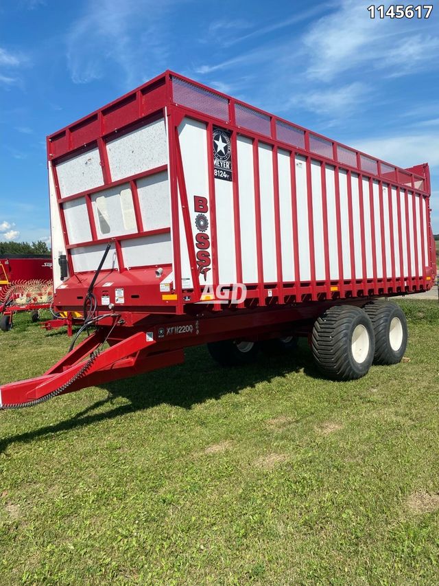 Used 2022 Meyer 8124 H-RT Forage Box | AgDealer