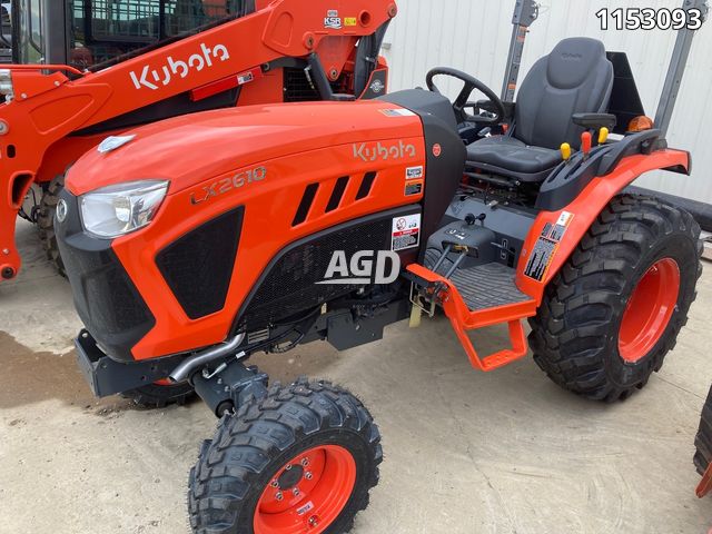 New 2022 Kubota LX2610HSD Tractor | AgDealer