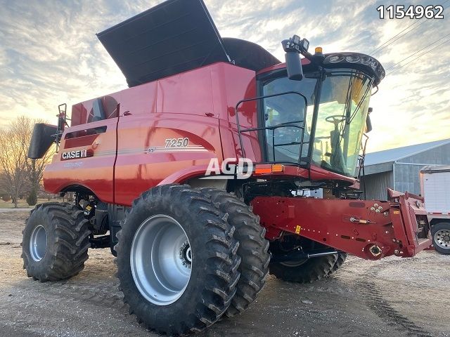 Case IH 7250 Combines Harvesting Equipment For Sale in Canada & USA ...