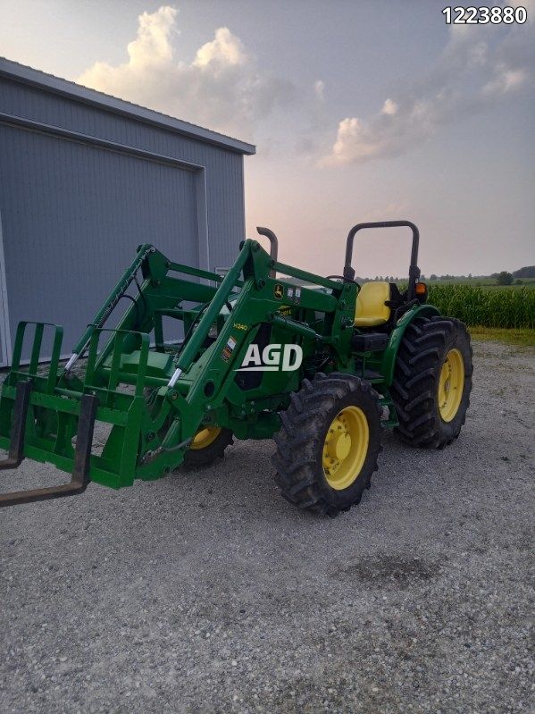 Used 2014 John Deere 5085E Tractor | AgDealer