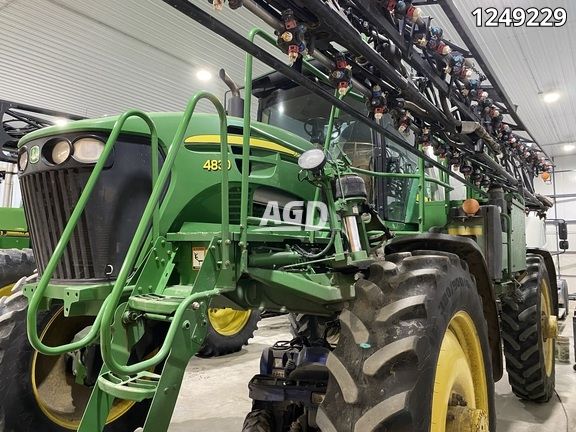 Used 2012 John Deere 4830 Sprayer - Self Propelled | AgDealer