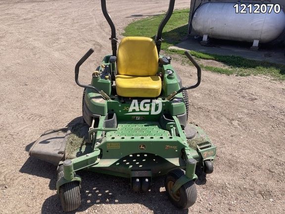 Usagé 2011 John Deere Z920A Tondeuse à rayon de braquage zéro ...