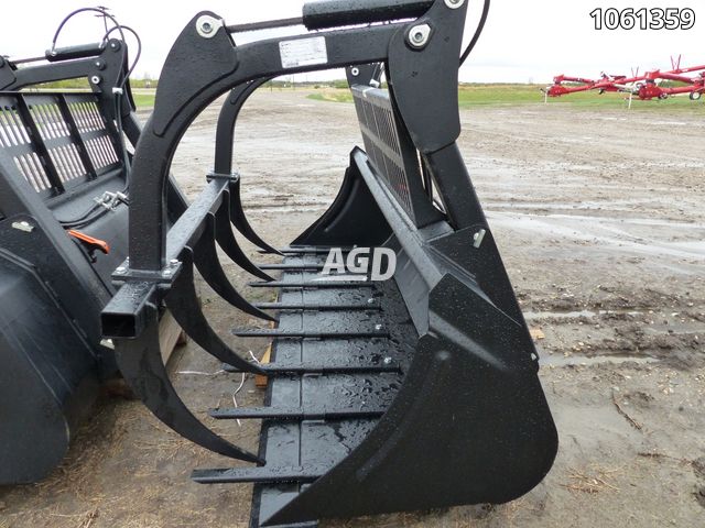 New 2021 Alo 260T Maxigrapple Attachment | AgDealer