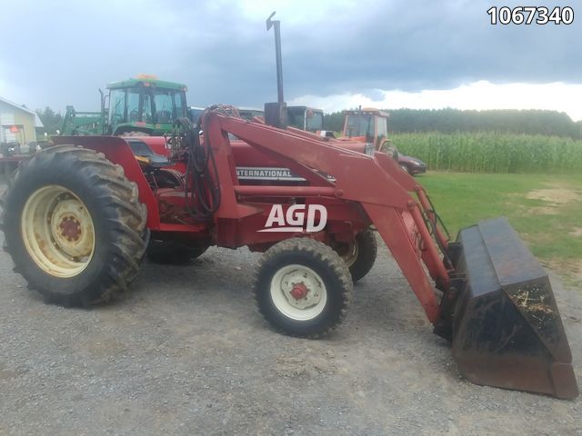 Used 1982 International Harvester 584 Tractor | AgDealer