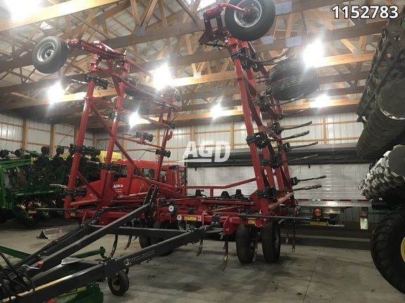 Used 2019 Wil-Rich 2530 Chisel Plow | AgDealer