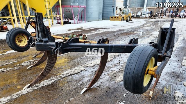 Used ***MANUFACTURER NOT SPECIFIED*** 14 Ft 3-Point 5 Shank Ripper ...