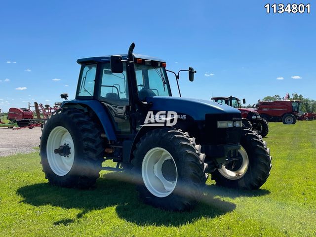 Used New Holland 8560 Tractor | AgDealer