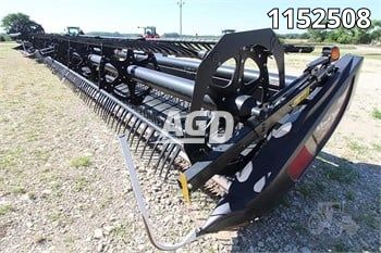 Used 2022 MacDon FD140 Header - Flex | AgDealer