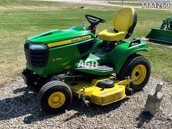 Used 2014 John Deere X754 Lawn Tractor | AgDealer
