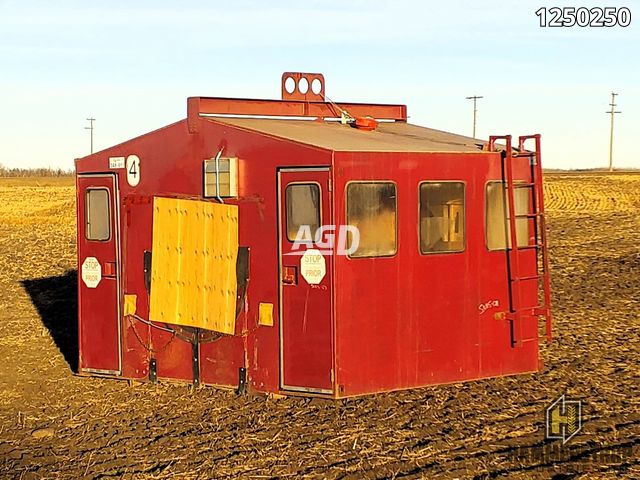 Used ***MANUFACTURER NOT SPECIFIED*** 12 Ft x 10 Ft Pipe Welding Shack ...