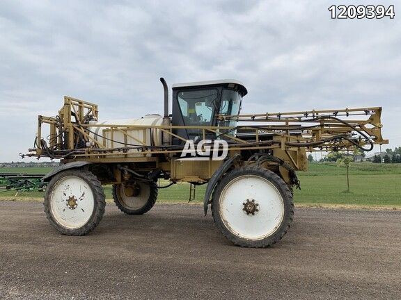 RoGator Sprayers Self Propelled Applicators For Sale in Canada & USA ...